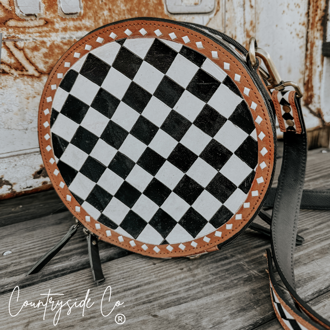 Marfa Leather Checkered Canteen Purse – Countryside Co.
